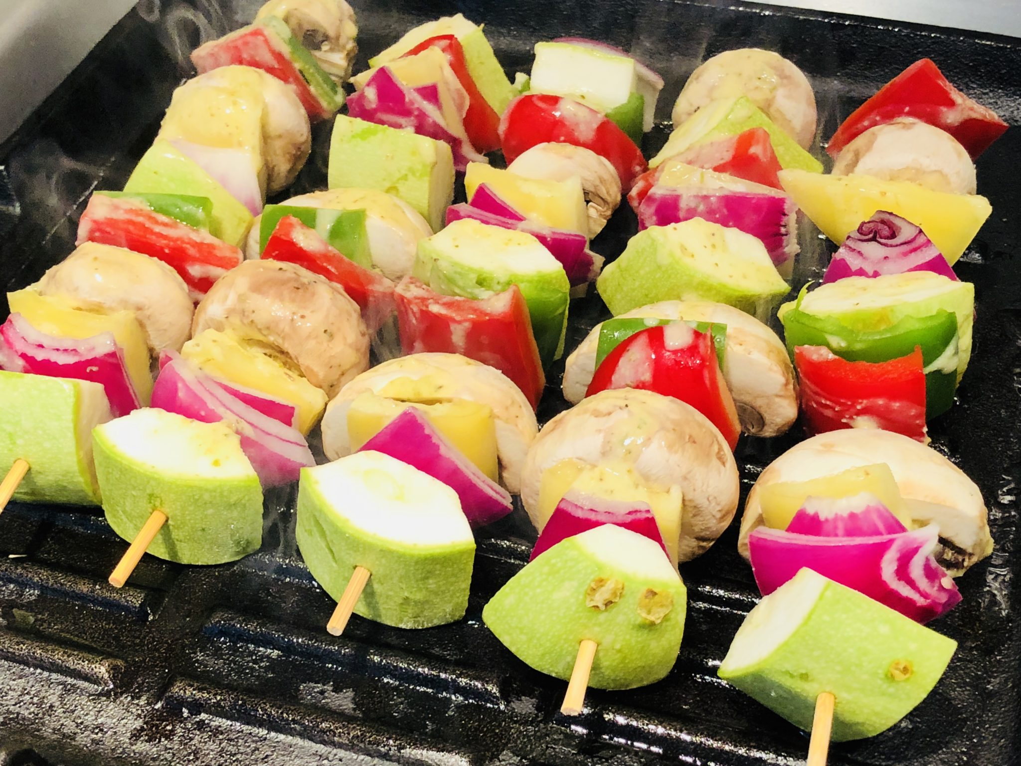 Frigărui de legume marinate in stil mediteranean – Chef Nicolaie Tomescu