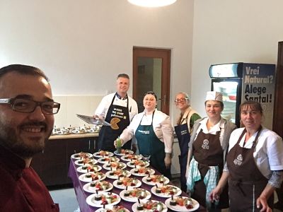 Ne vedem “Duminica la prânz” cu Laura Laurențiu - Chef Nicolaie Tomescu