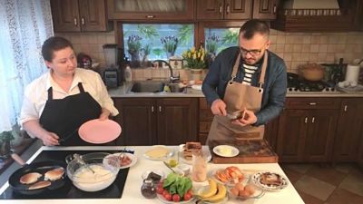 Ne vedem “Duminica la prânz” cu Laura Laurențiu - Chef Nicolaie Tomescu