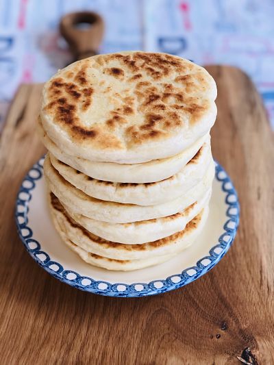 Super pâinici cu smântână fără drojdie - Chef Nicolaie Tomescu