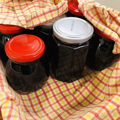 Dulceață de struguri negrii din numai 3 ingrediente și fără conservanți ...