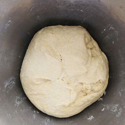 Turte pe tigaie cu mălai, urdă și ceapă verde , reteta ardeleneasca