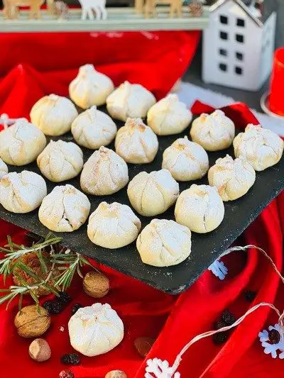 Săculeți cu nuci și fructe uscate Reteta cu fructe uscate pas cu pas