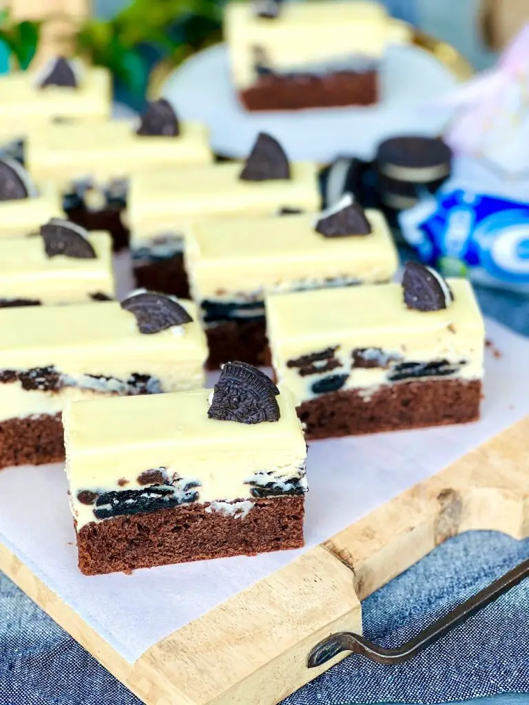 Prăjitură cheesecake cu Oreo și mascarpone Megadelicioasa