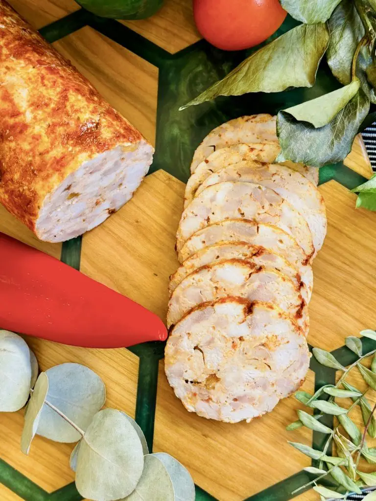 Șuncă presată de pui făcută în casă Alternativa sănătoasă