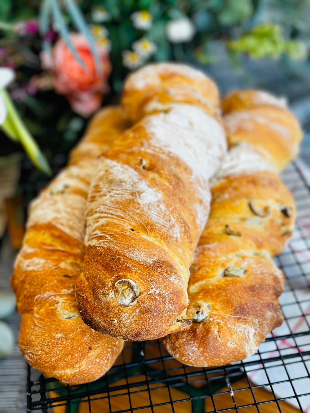Ciabatta cu Măsline făcută în casă o pâine foarte bună și gustoasă