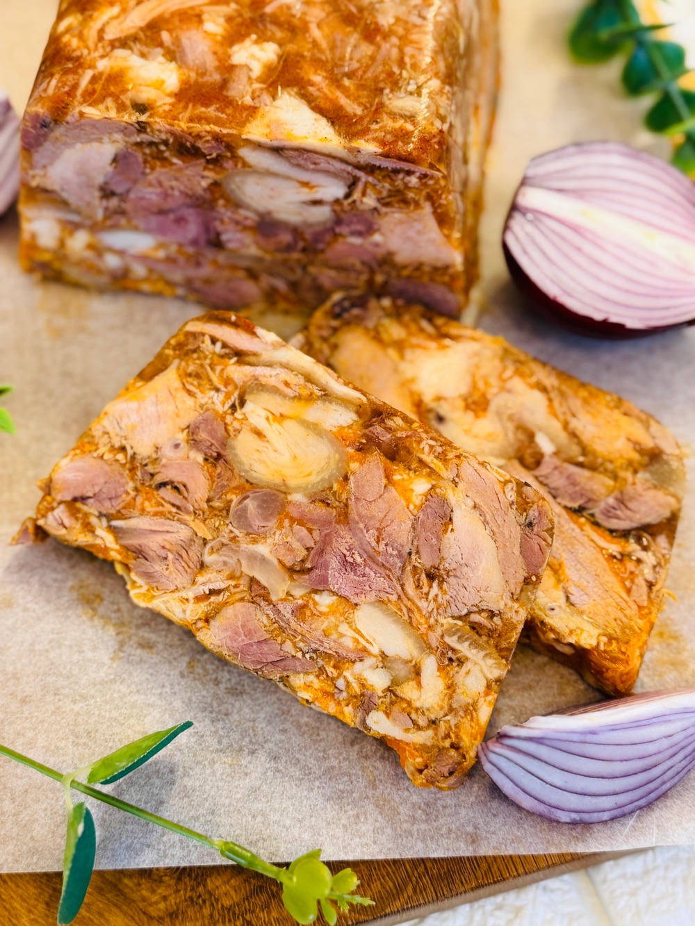 Tobă cu ciolan de porc făcută în casă